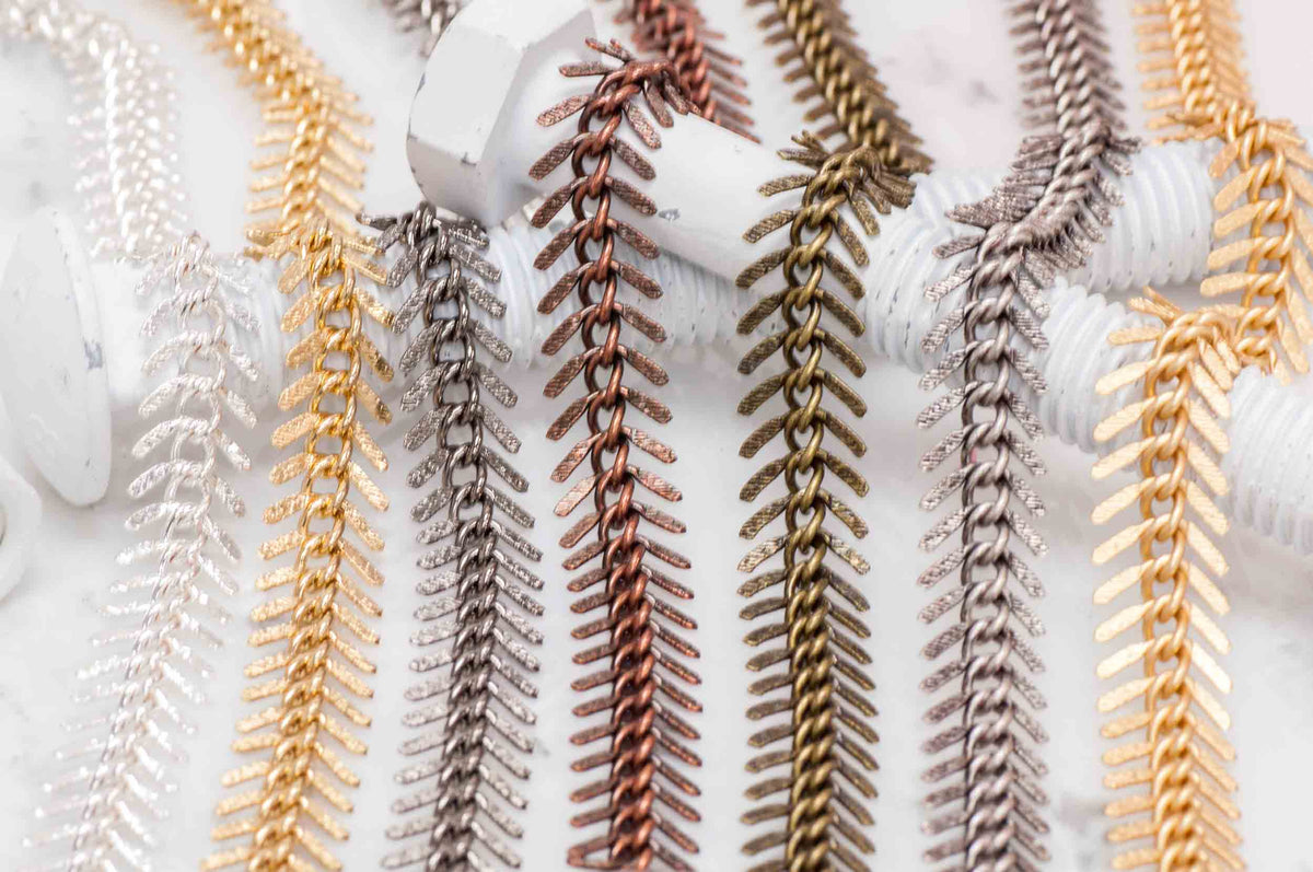 13mm Textured Fishbone Chain Brass - Ch-301